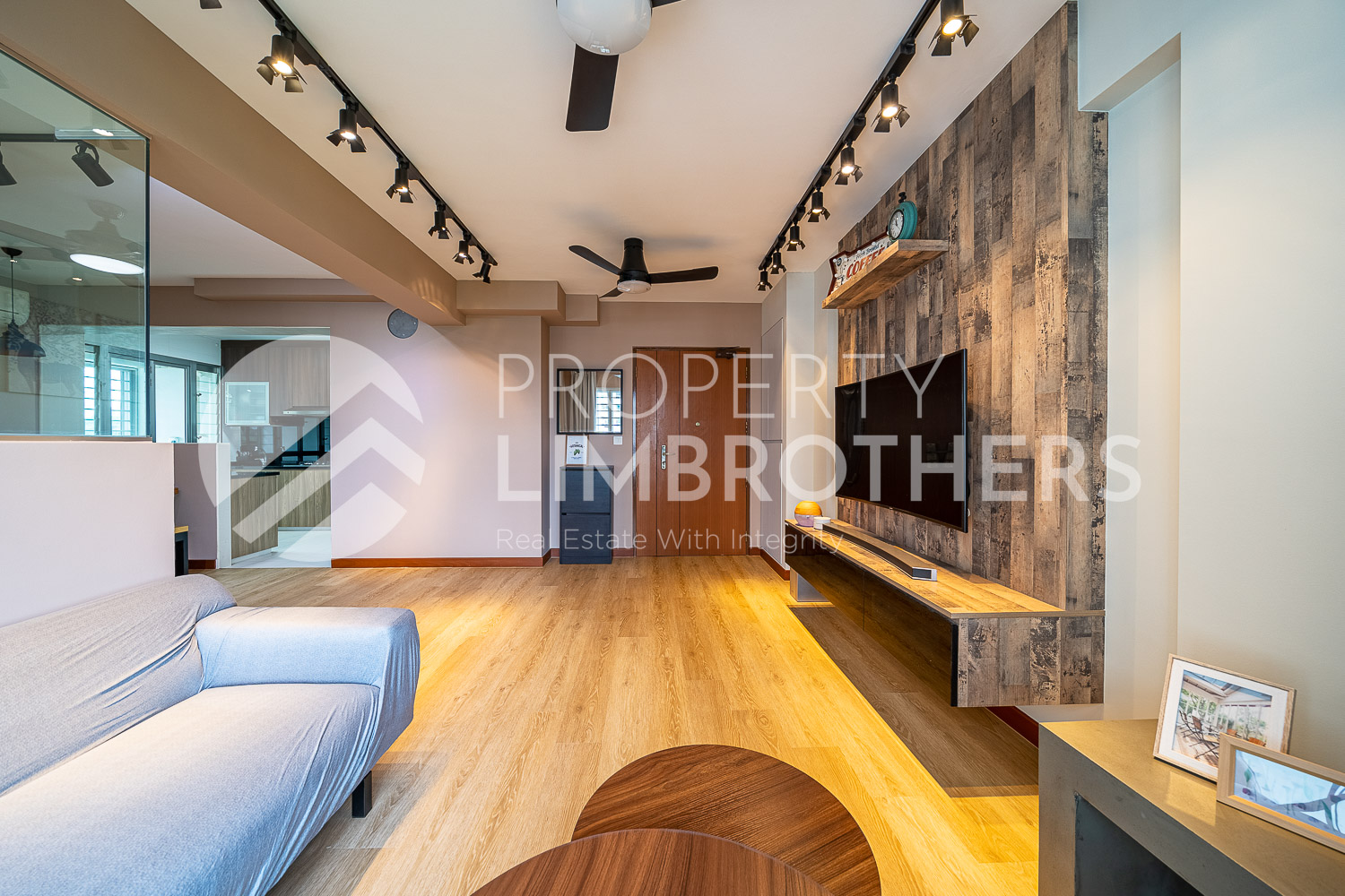 130A Lorong 1 Toa Payoh - bleubricks by PropertyLimBrothers